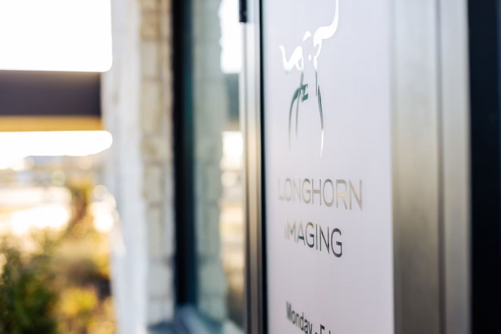 Full-body MRI Scan | Longhorn Imaging | Ezra