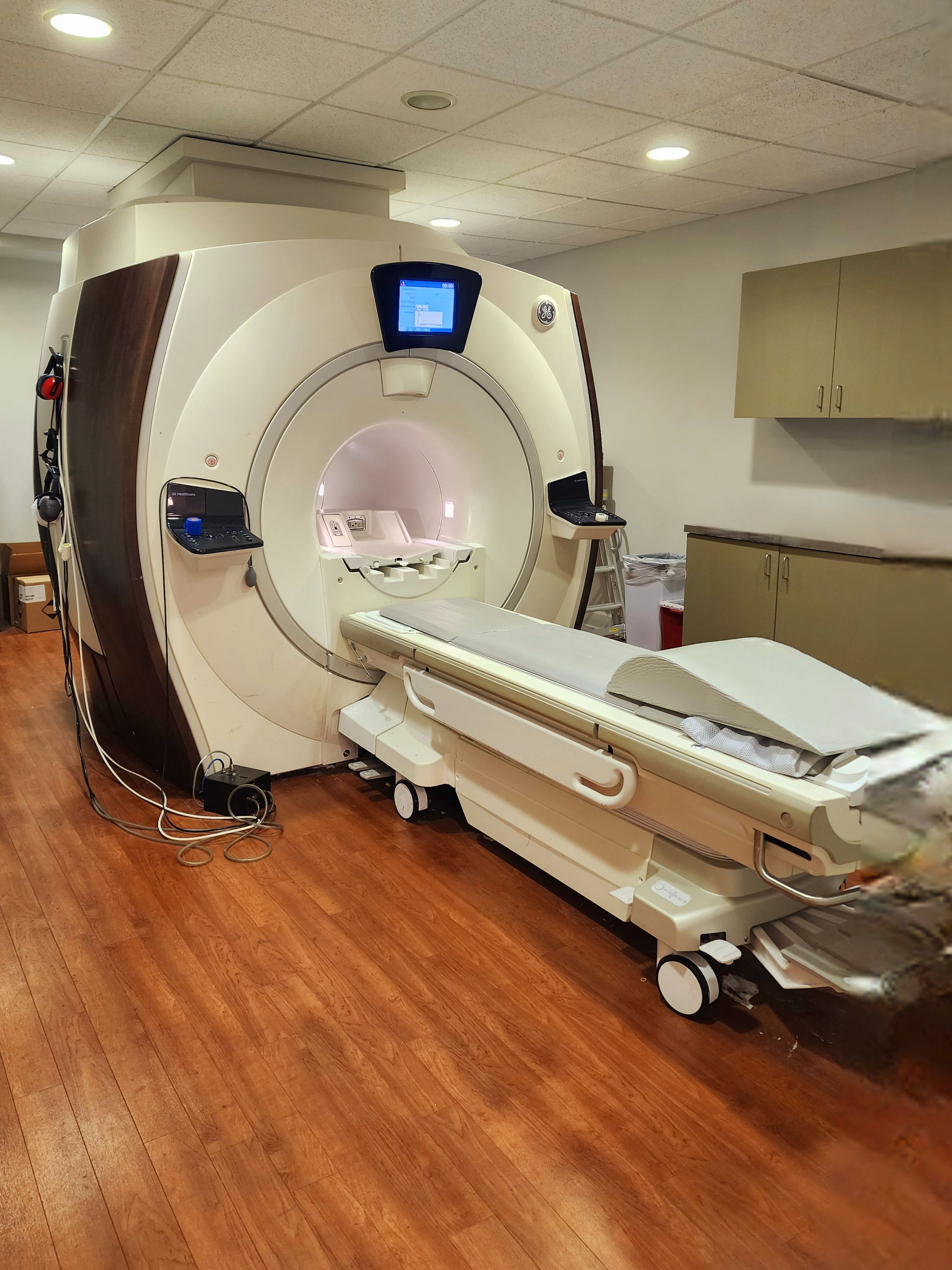 Full-body MRI Scan | Washington Radiology | Ezra