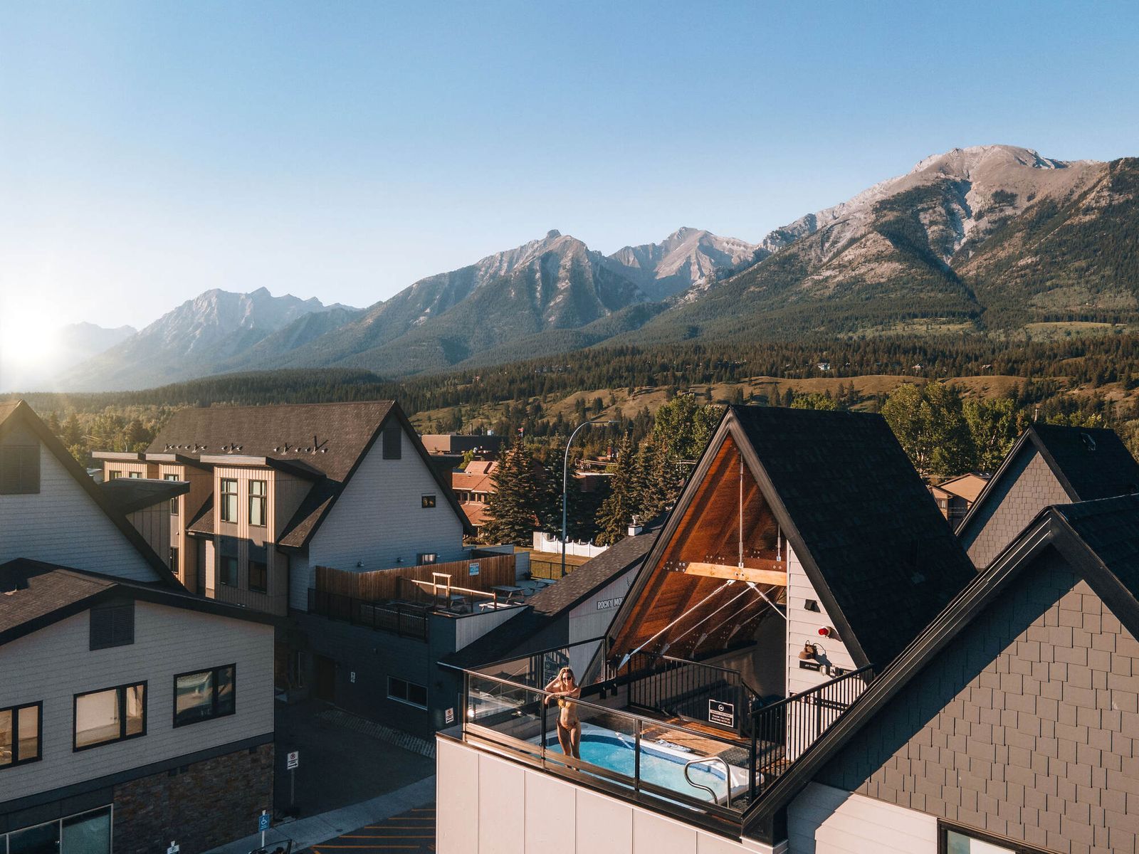 Basecamp Resorts Canmore | Boutique Hotel Canmore