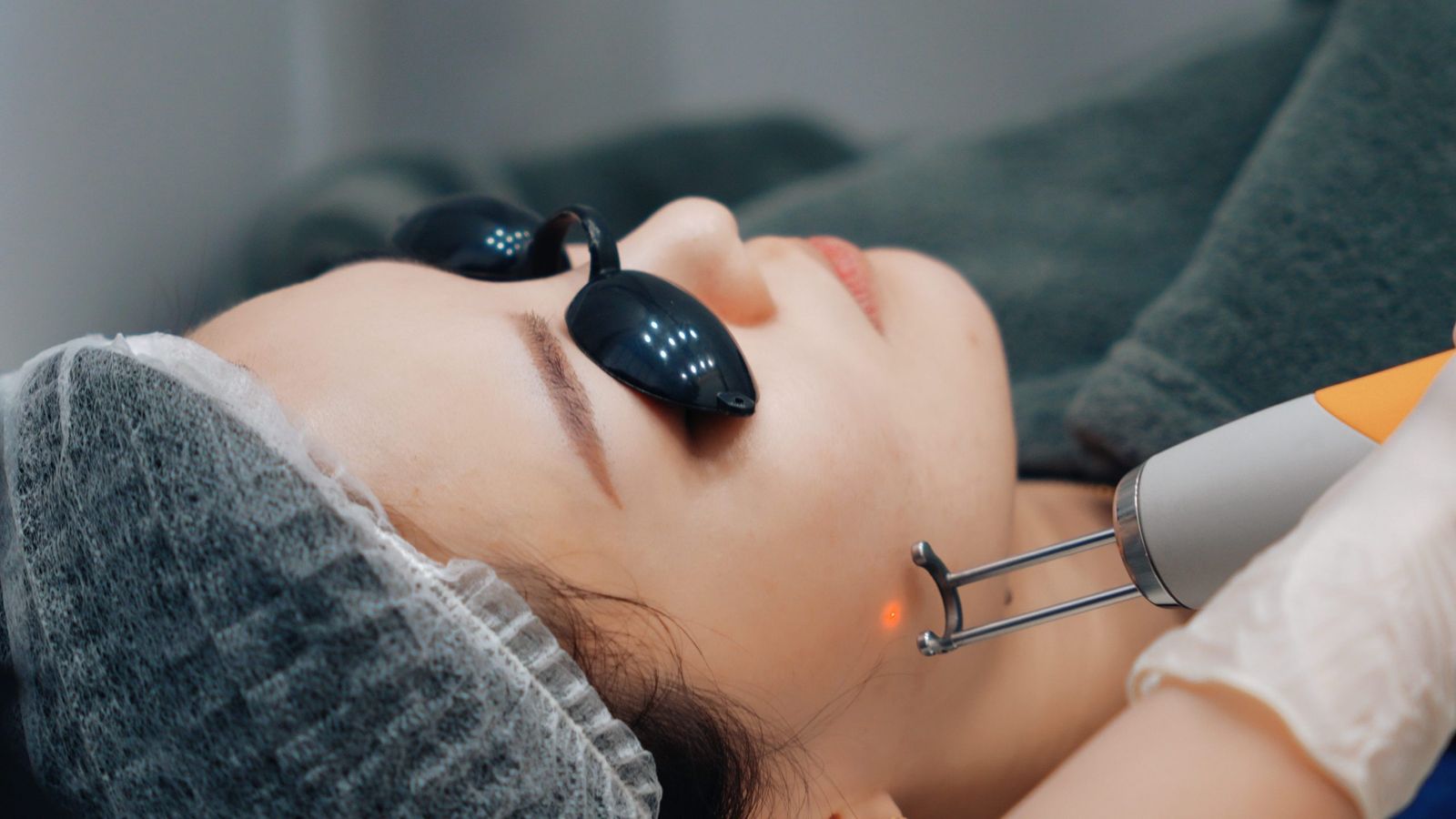 Pico Laser Treatment | Skin Rejuvenation & Pigmentation