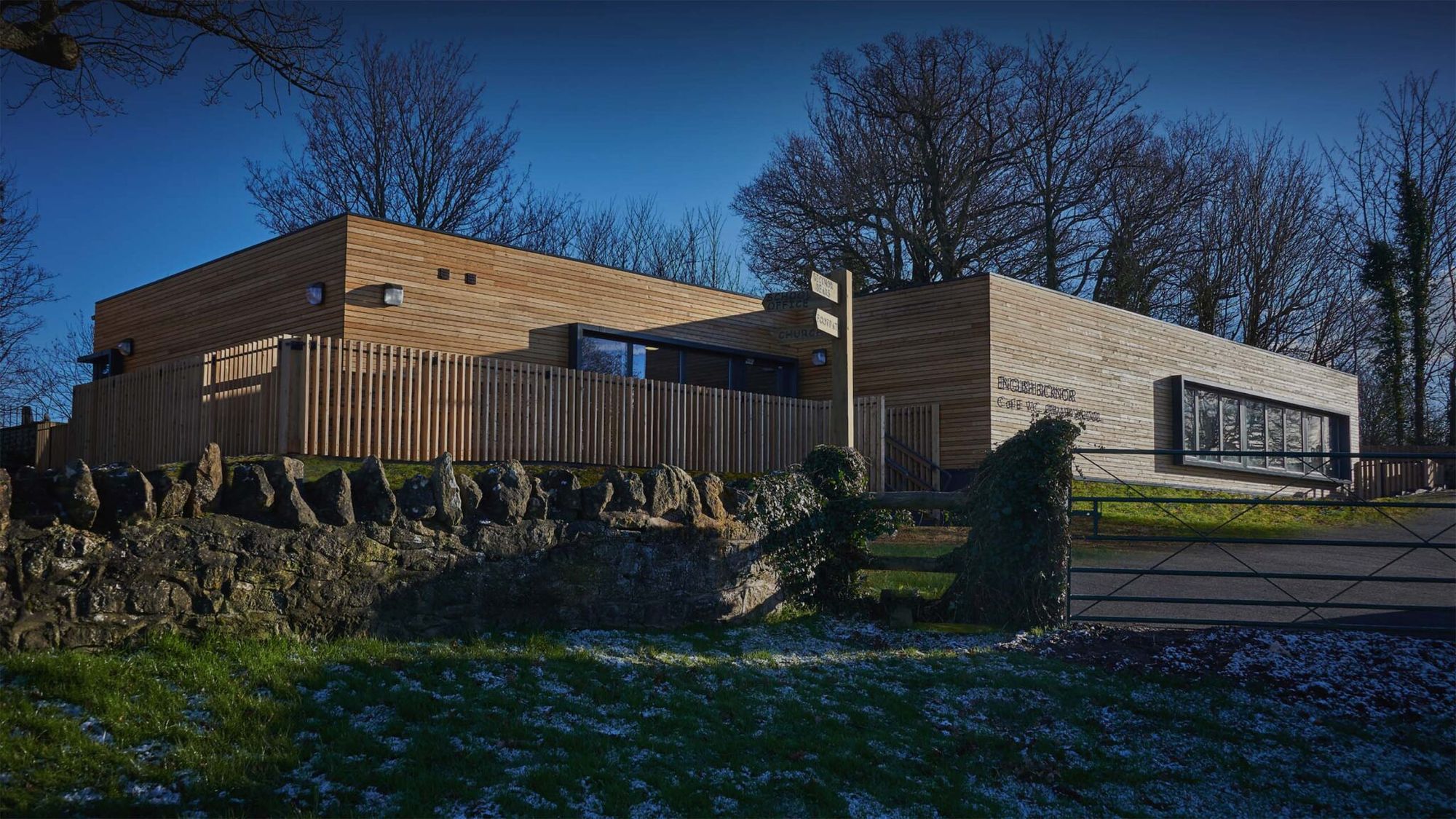 Modular Classrooms for Schools and Universities | Pod Space