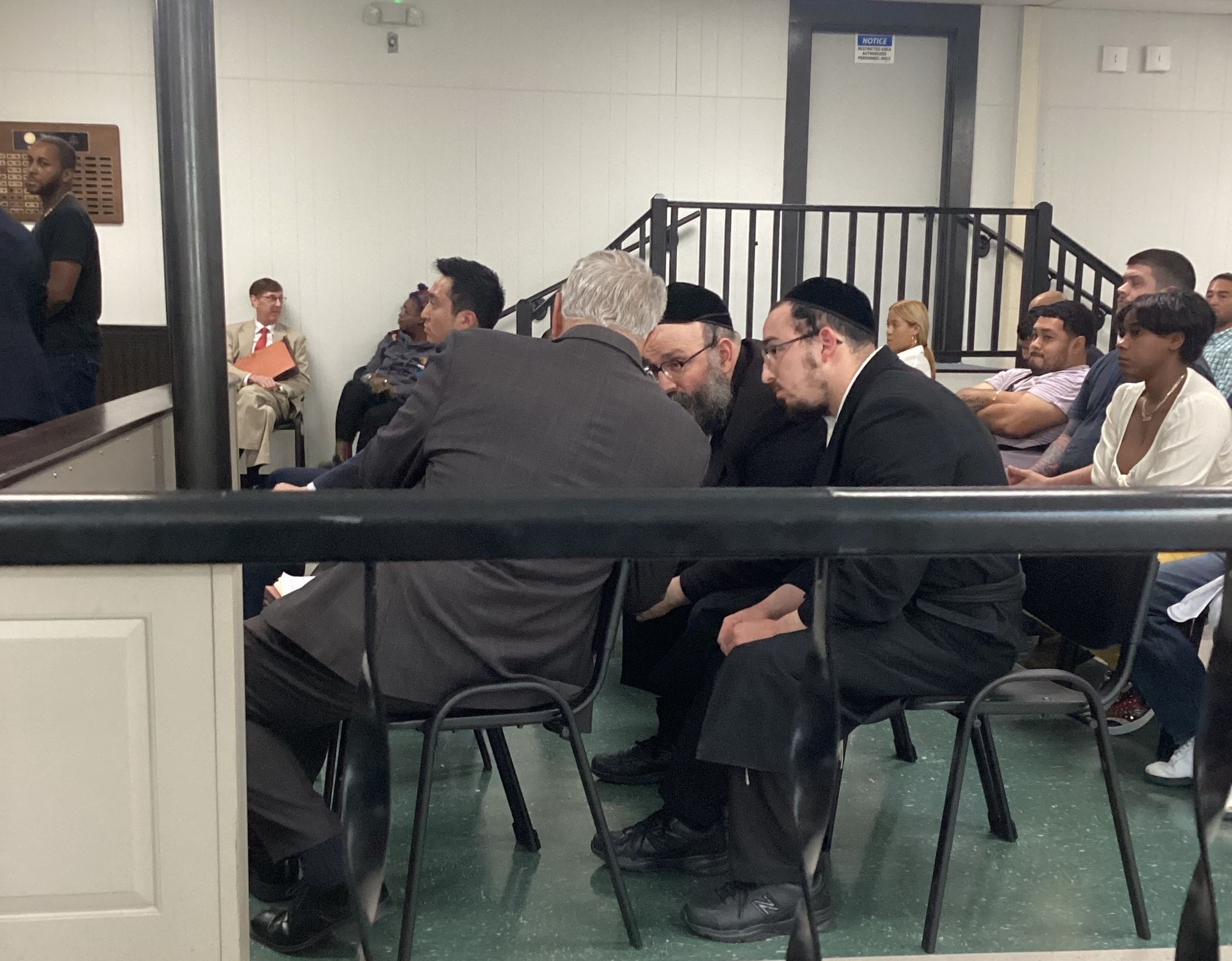 Shtetl Briefs • Shtetl - Haredi Free Press