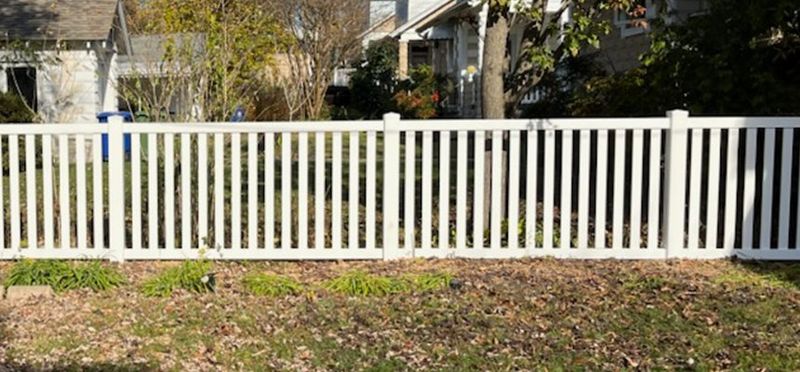 3 Best Fence Types to Withstand High Winds in 2023