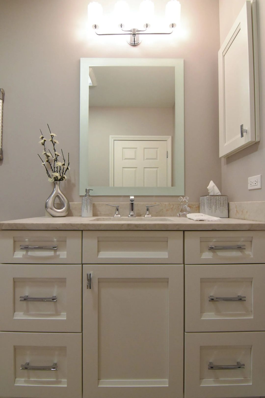 Premium Countertops & Stone Surfaces | Design Surfaces in Westlake, OH