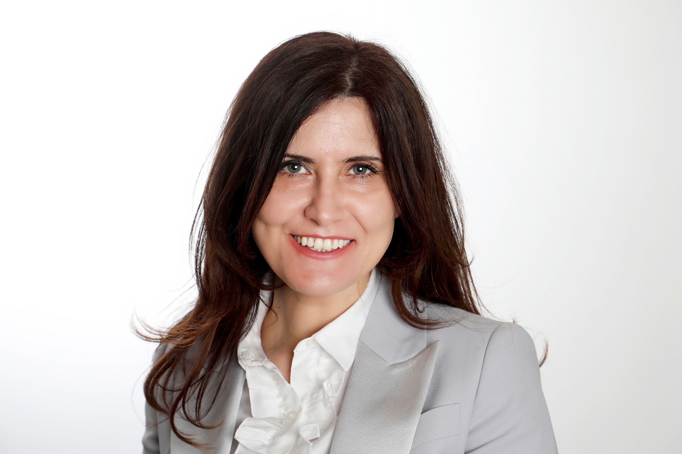 Aurela Qerimi | Healys