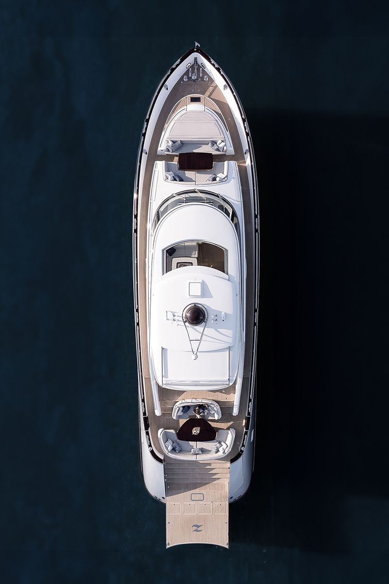 Zeelander 8 | Zeelander Yachts | for admirers of Extraordinary