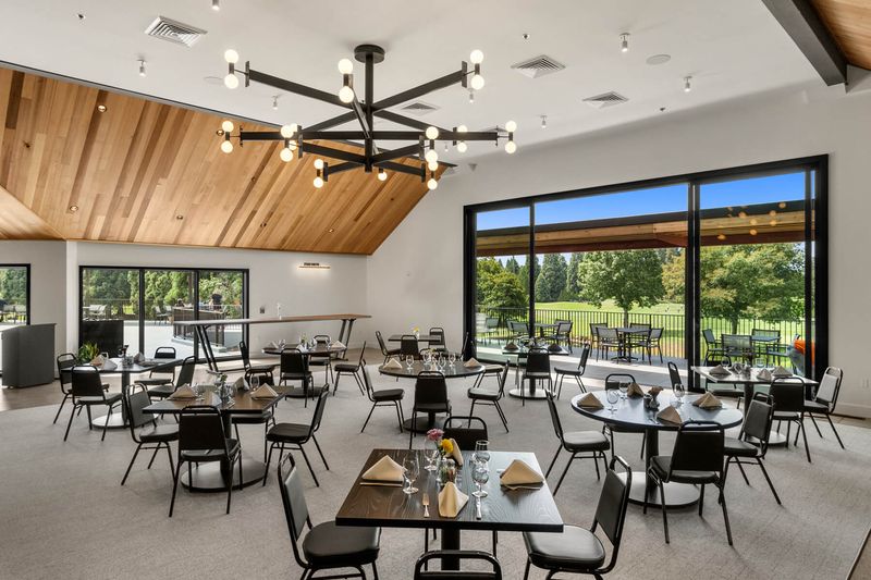 Columbia Edgewater Country Club