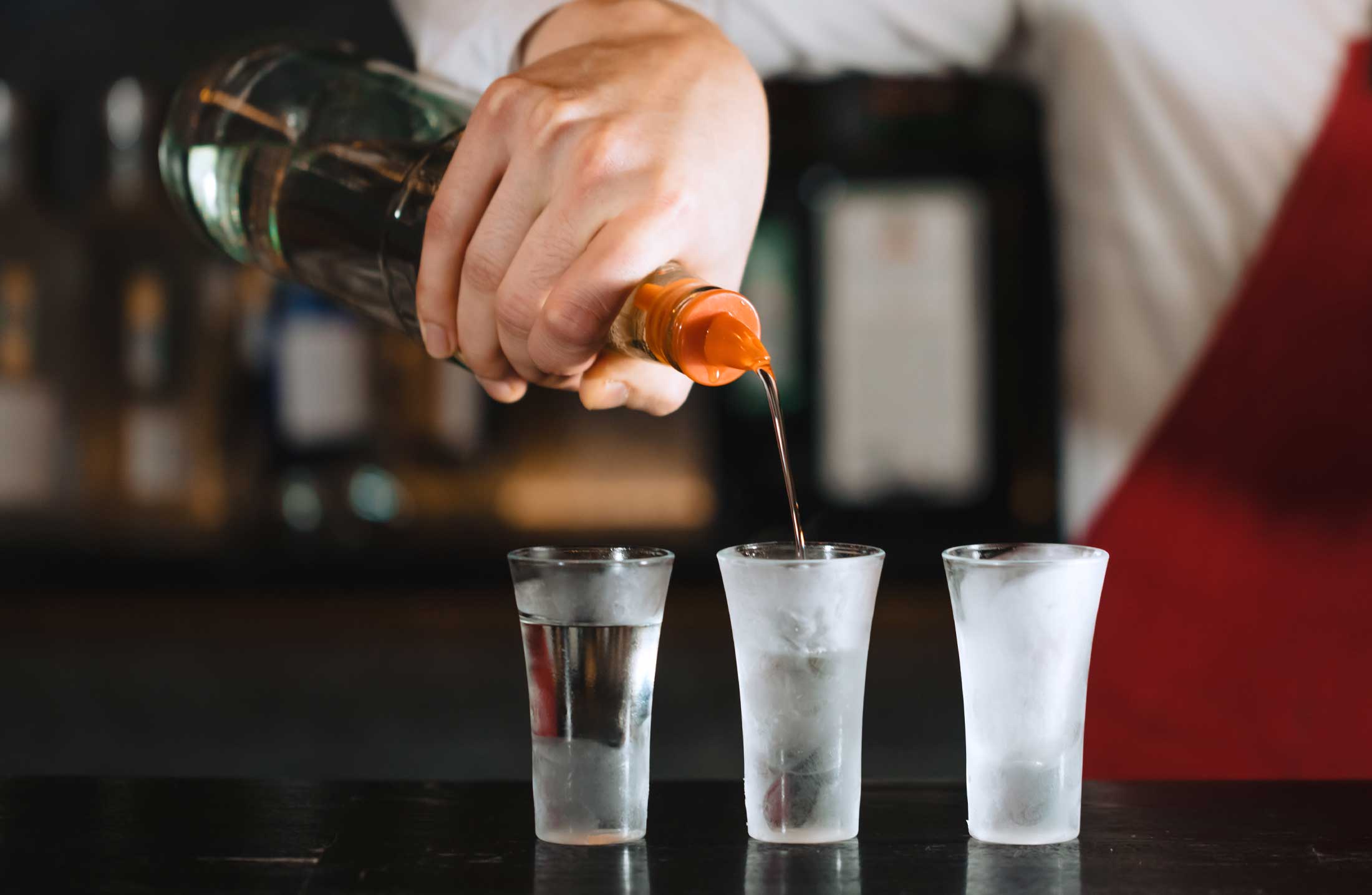 Shot Calculation Made Easy: How Many Shots are in 750ml Bottle?