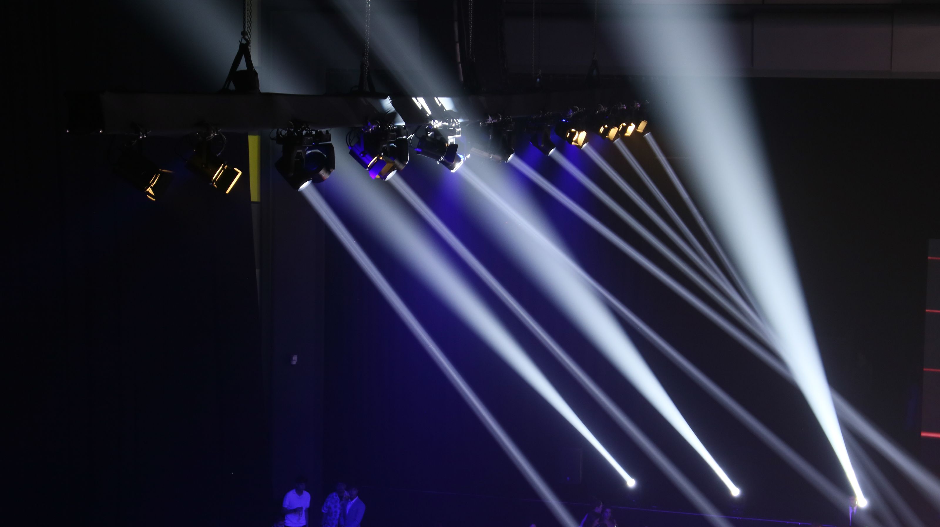 TOP 7 EXAMPLES OF USING LIGHTING FOR EVENTS | AV LAB