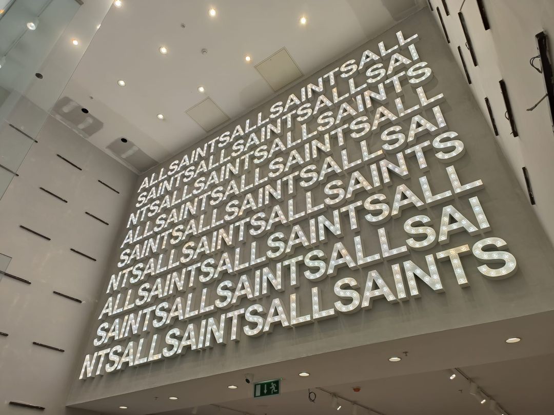 Sign Writing & Installation in Brighton & Sussex