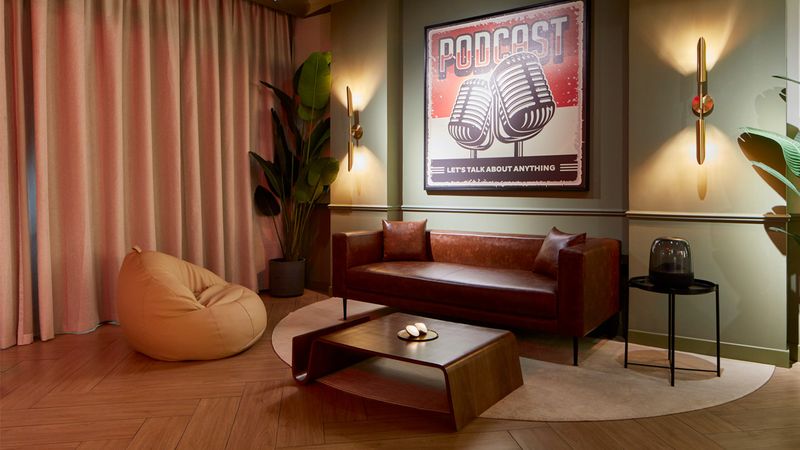 Poddster - Podcast Production Studios in Dubai