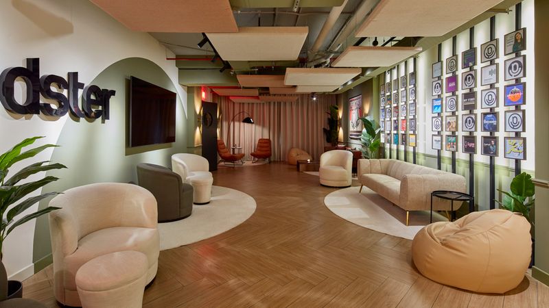 Poddster - Podcast Production Studios in Dubai