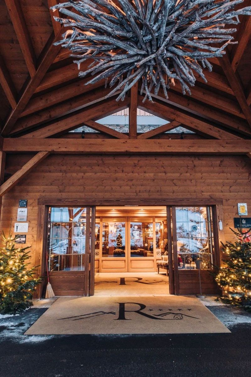 Villars Alpine Resort: Your Swiss Sustainable Stay