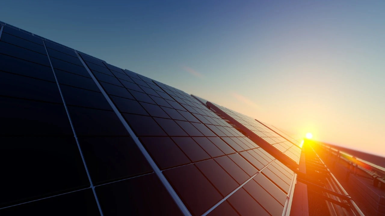 Efficiency of Solar Panels: Easy Panel Efficiency Calculation Guide.