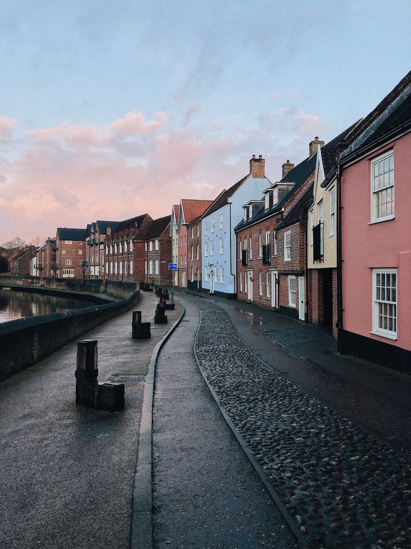 Halal Home Finance for Brokers | Partner with StrideUp Today