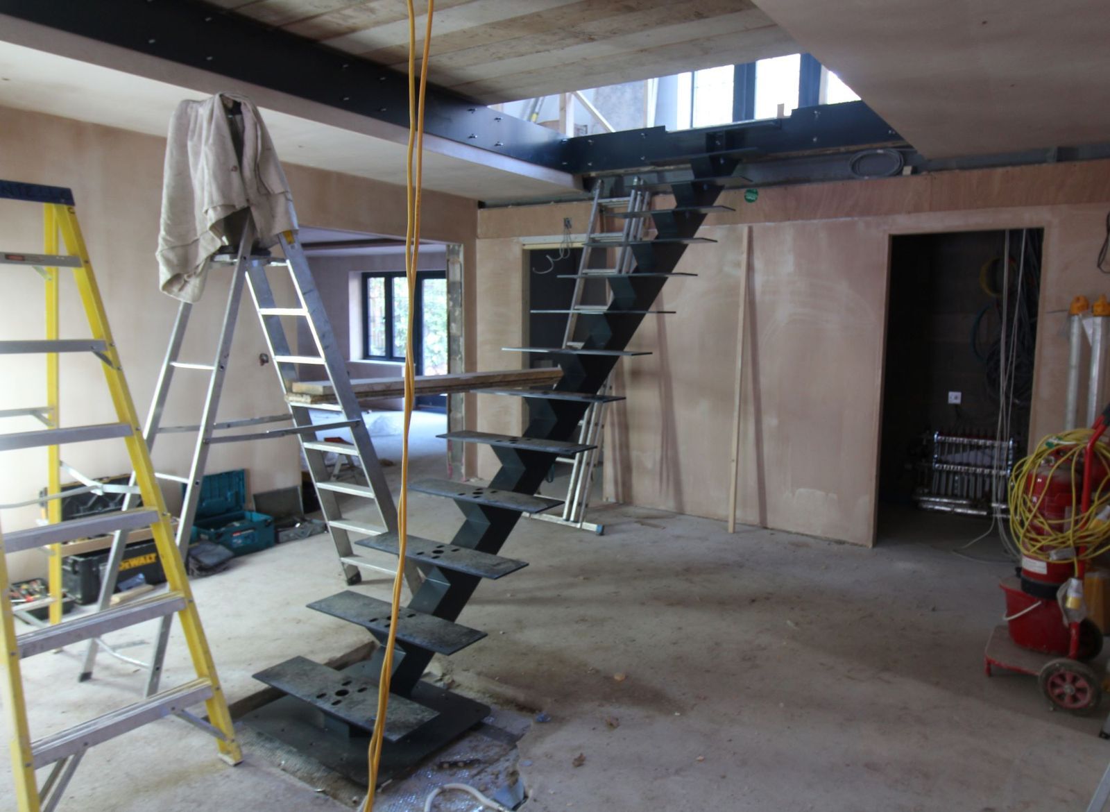 Central Spine Staircases | First Step Designs