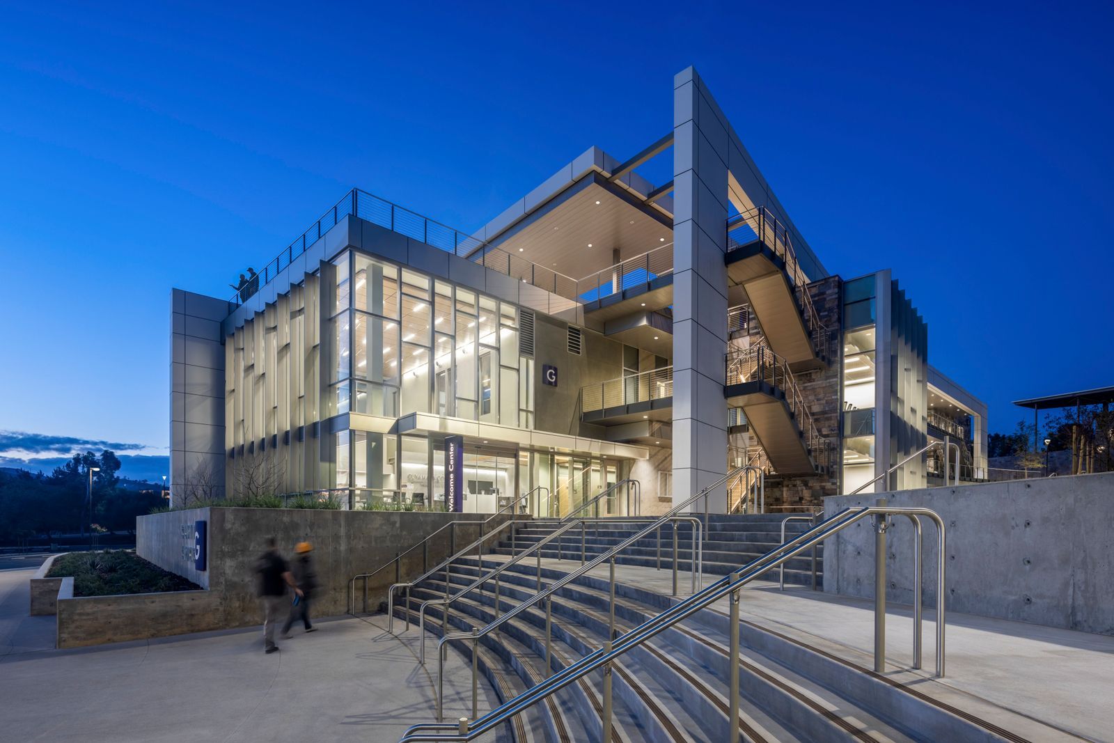 Soltek Pacific Construction - Building Projects & Partnerships Since 1974