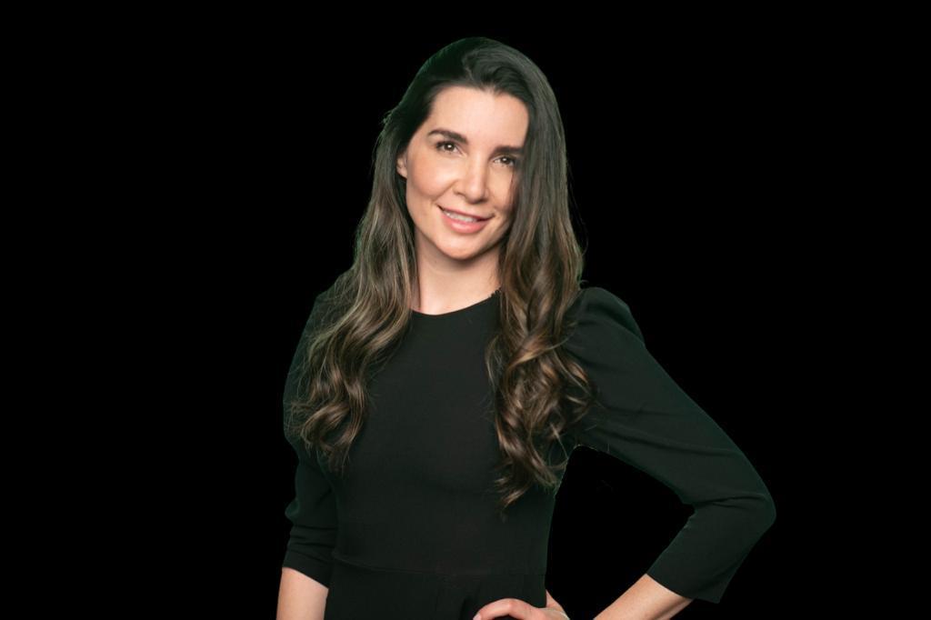 Levantamiento mamario periareolar + implante | Dra. Jessica Patricia ...