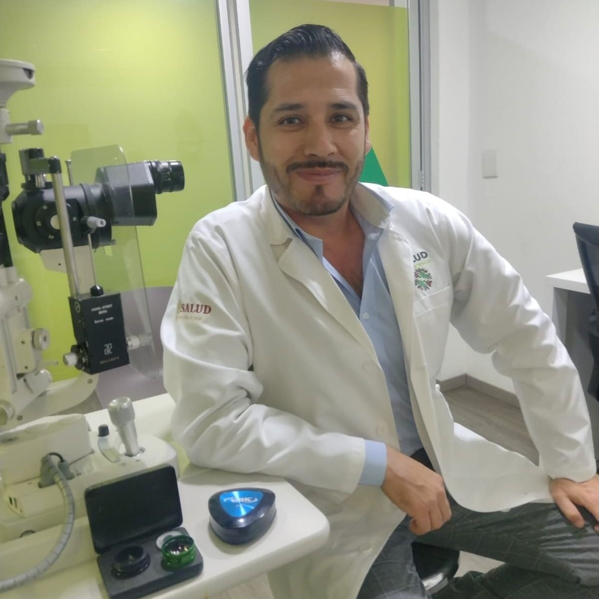 Dr. René López Rodríguez, Querétaro | Oftalmología