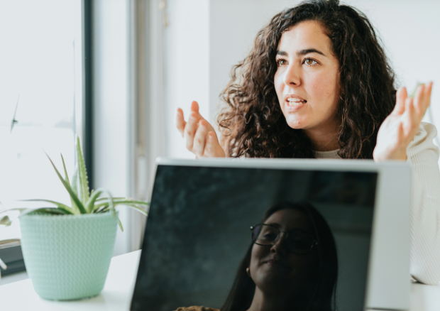 13 Emotional Invalidation Examples & Scenarios | Best Therapists