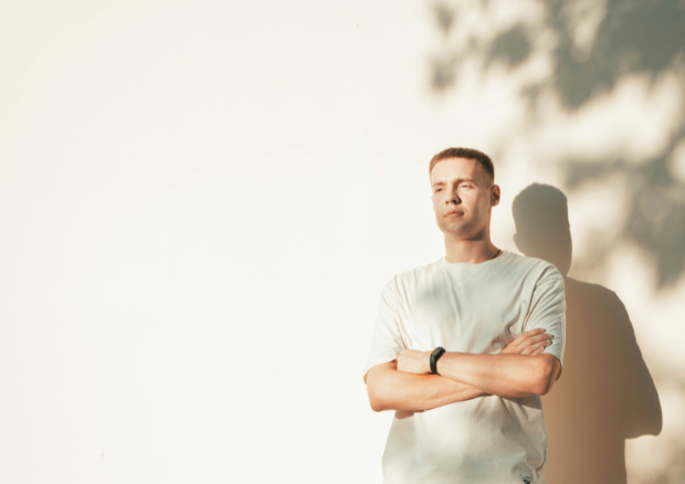 20 Examples & Scenarios of Gaslighting in Different Settings ...