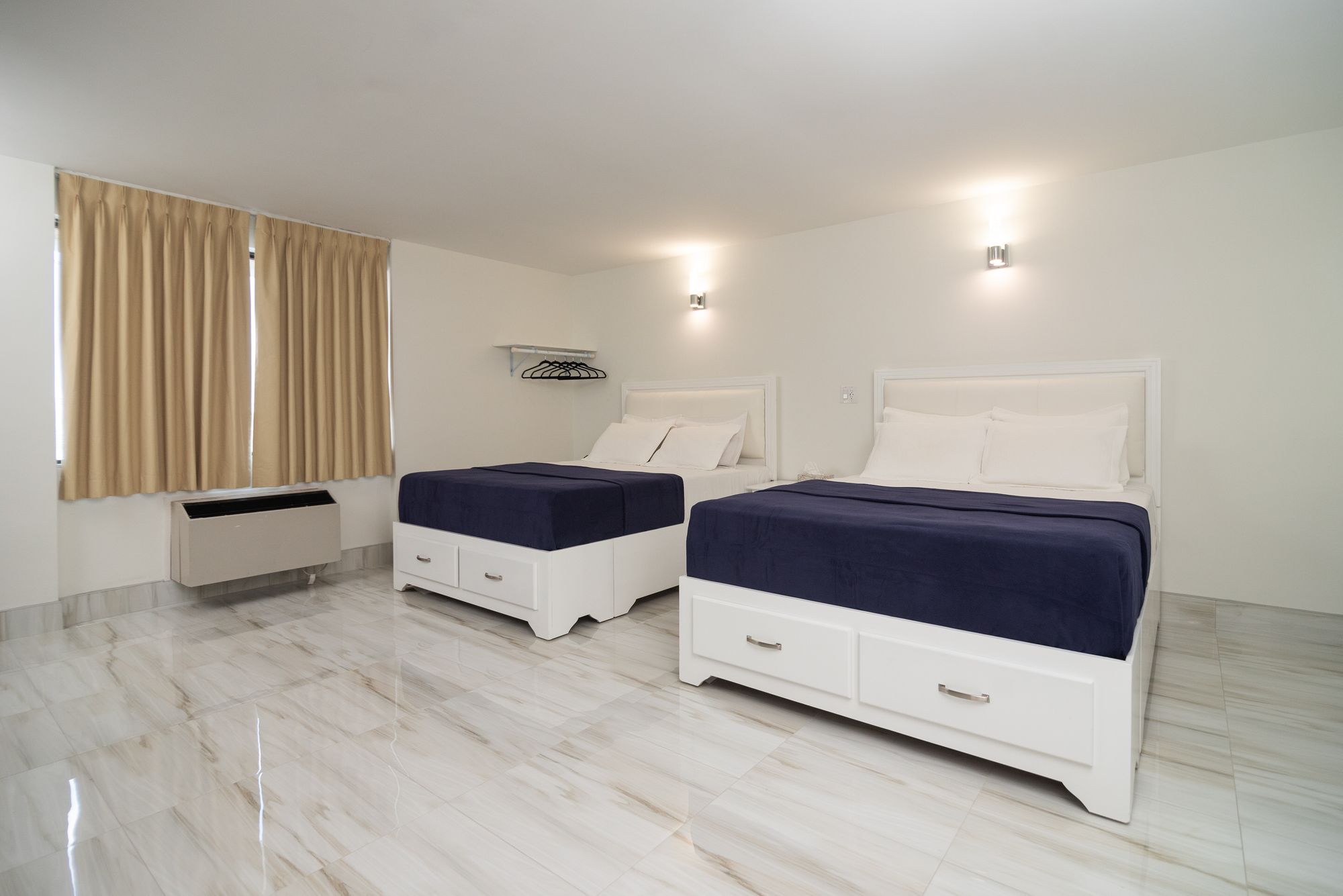 Niagara Gorge Trail - The Diplomat Inn Attractions