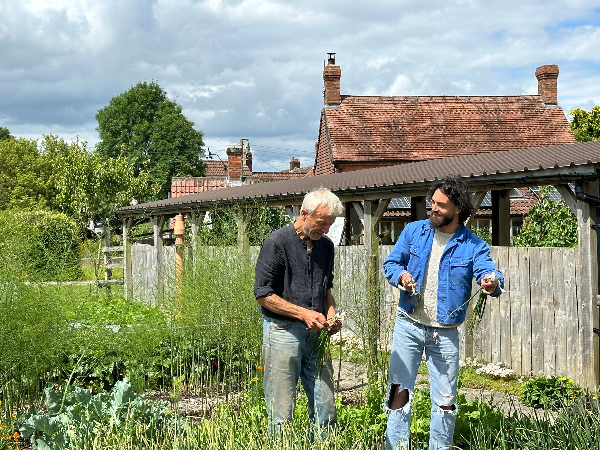 Charles Dowding: Home