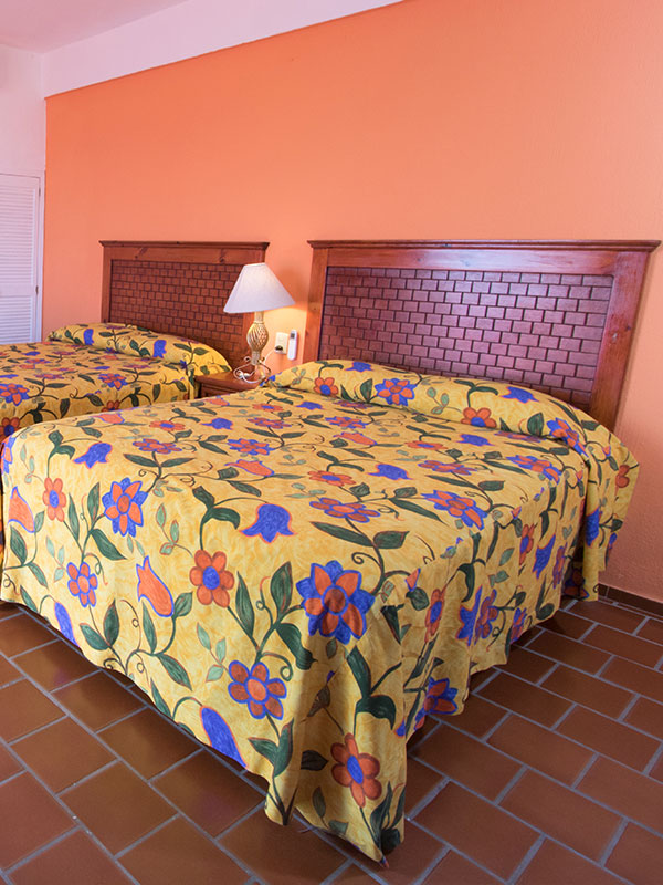 Decameron Los Cocos Guayabitos, Ramada All-Inclusive Resort | Air ...