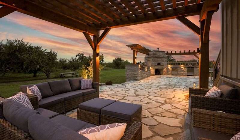 Niagara Outdoor Landscaping | Custom Landscape Design & Build Services