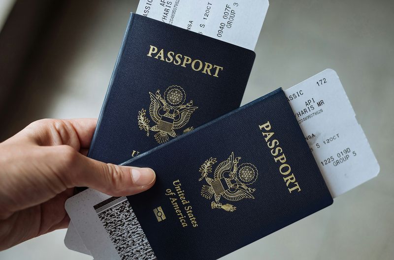 HelloGov Through CLEAR - Expedited Passport | CLEAR