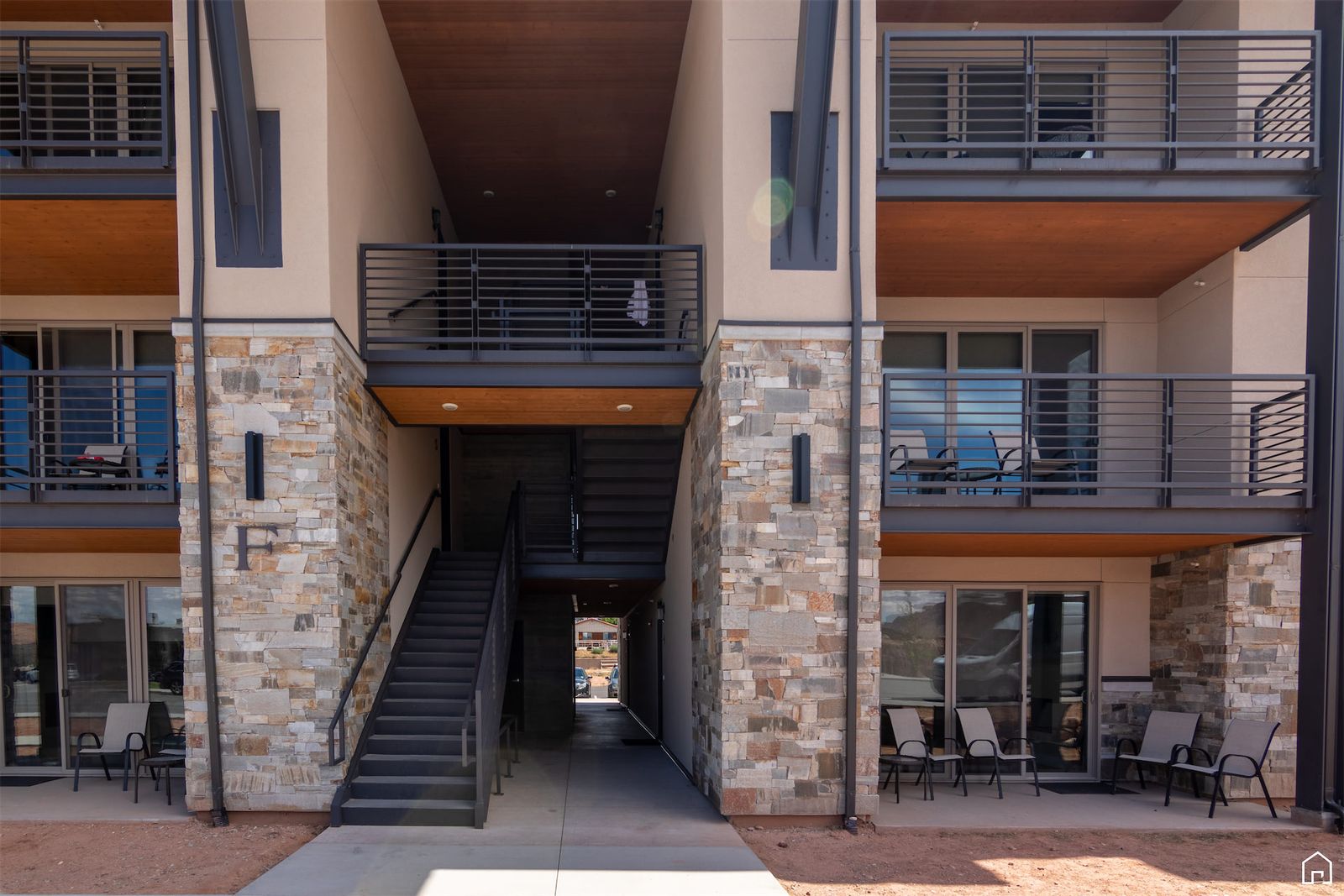 Sage Creek Resort | RESERVE YOUR MOAB ADVENTURE