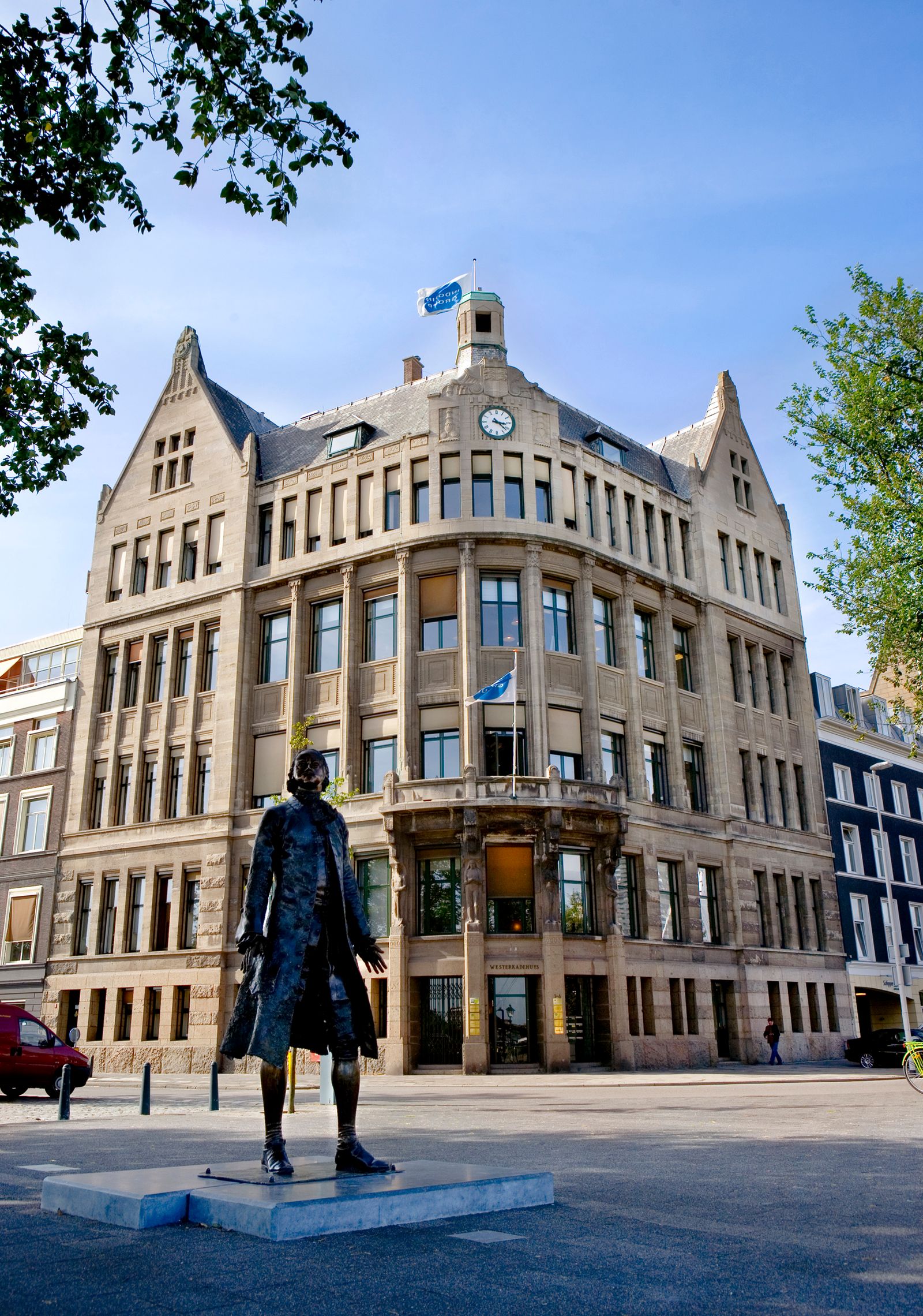 Indofin - Globally operatinginvestment firm