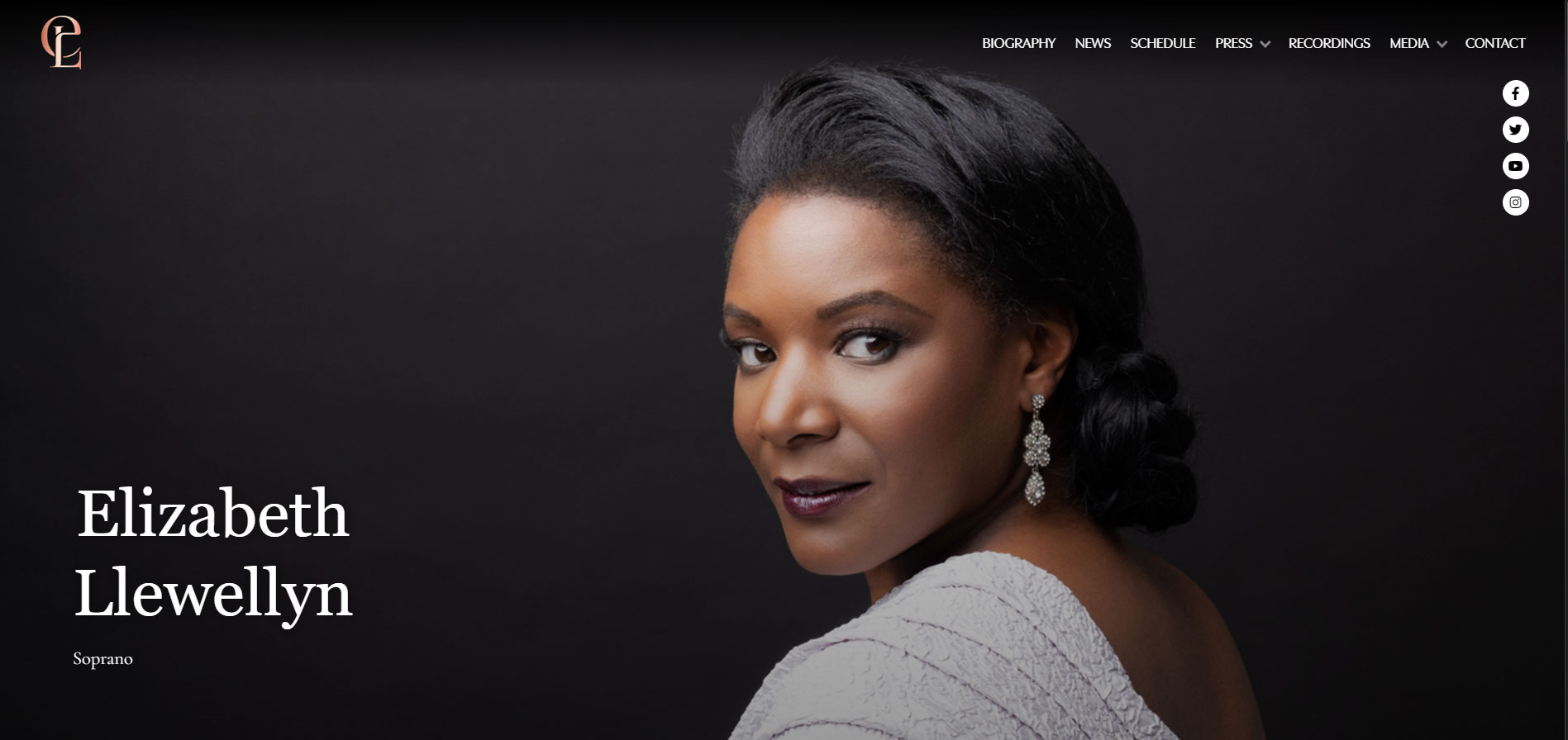 Soprano Elizabeth Llewellyn | Official Website