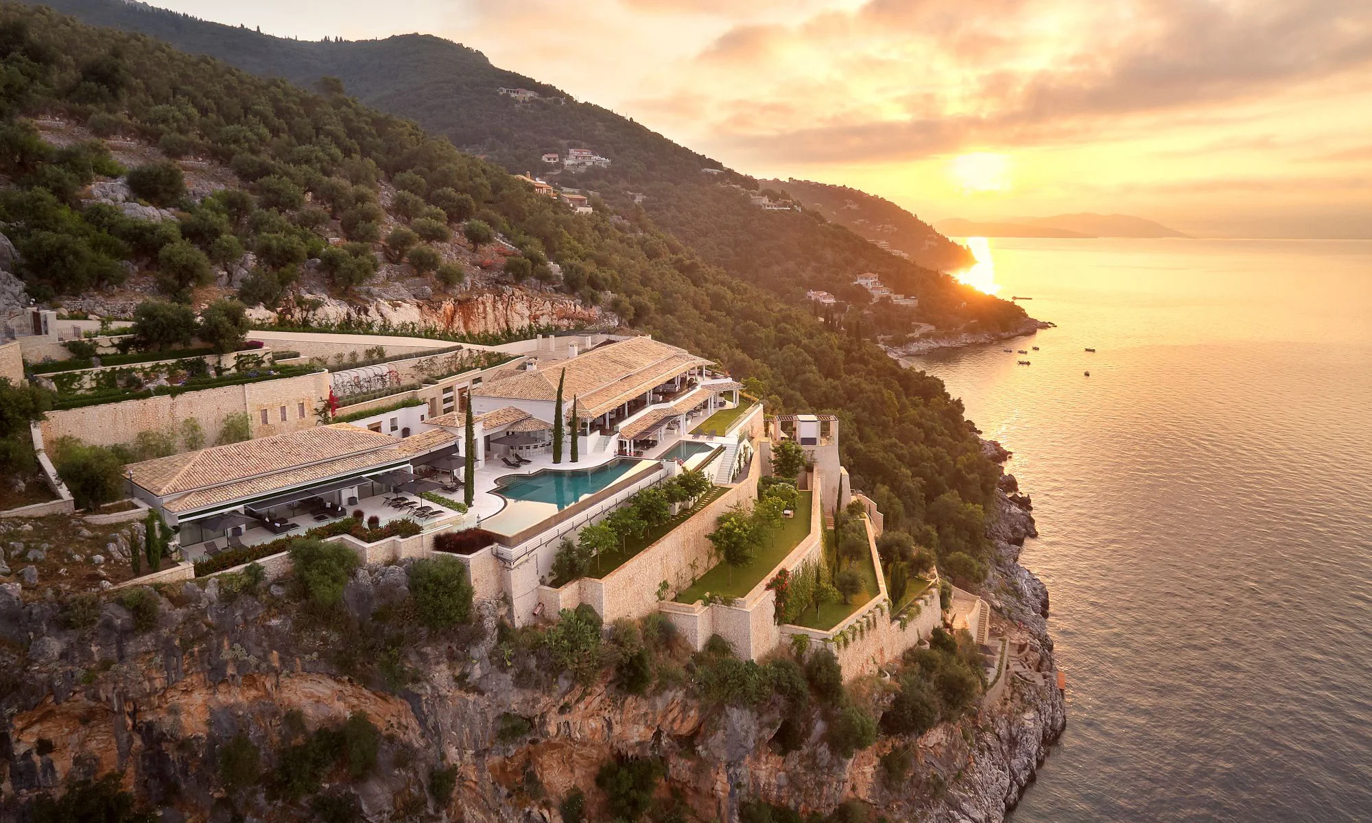 Ultima Luxury Oceanfront Private Villa on Cliffside With Two Infinity Pools