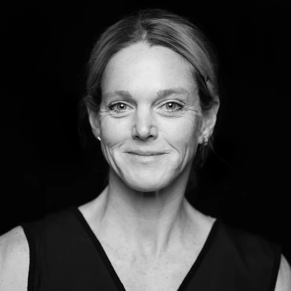 Dr. Stacy Sims: Female-Specific Exercise & Nutrition for Health ...