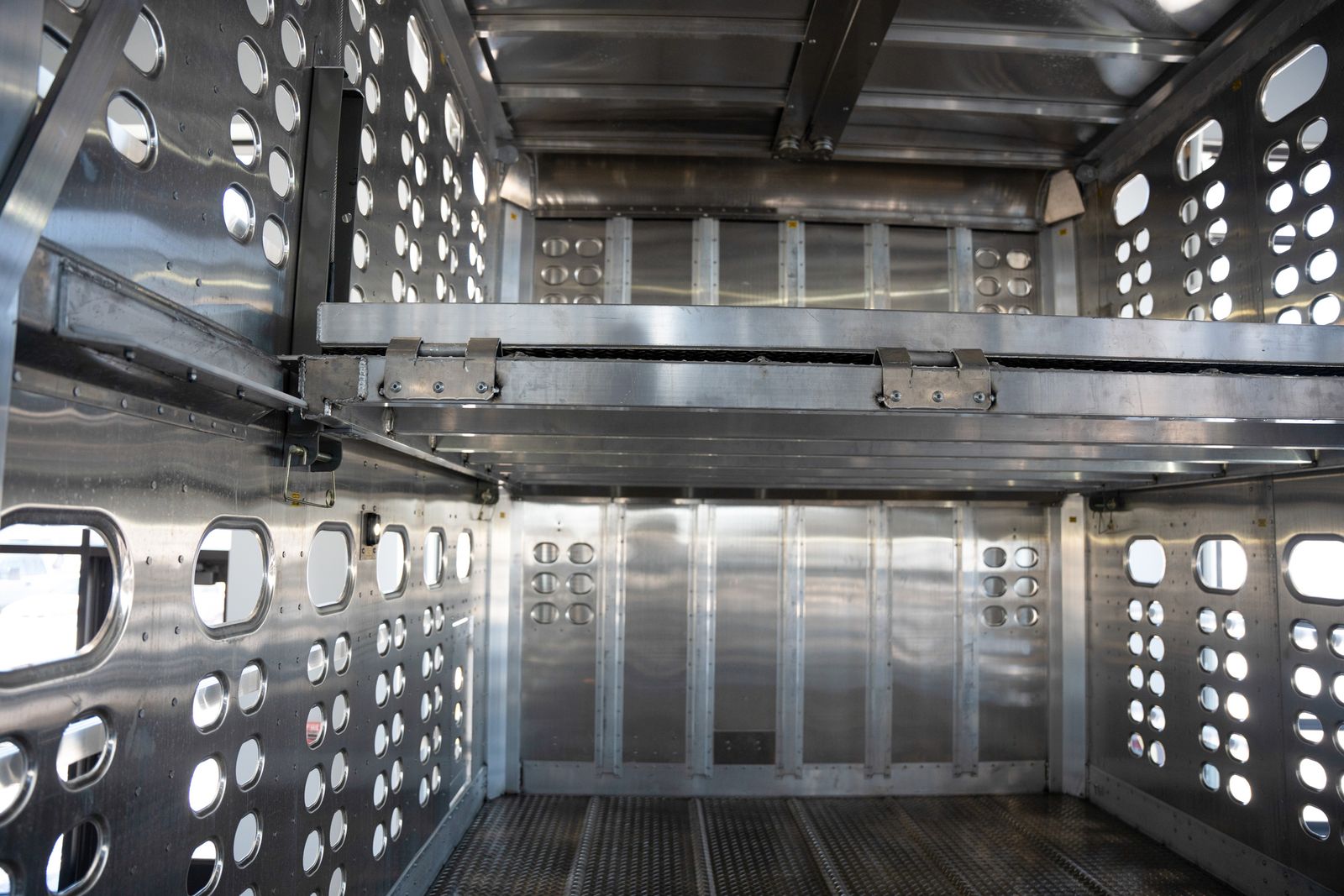 Trans Pork Livestock Semi Trailers | MH Eby