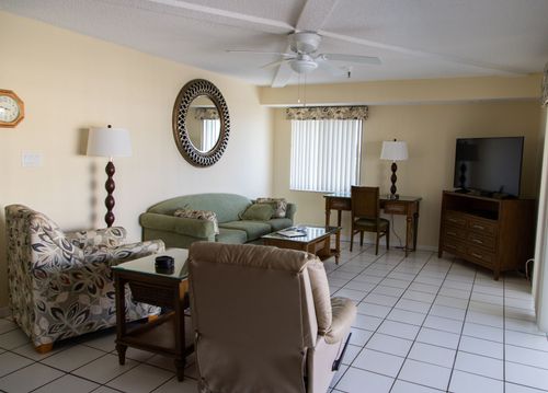 Calini Beach Club | Siesta Key, FL