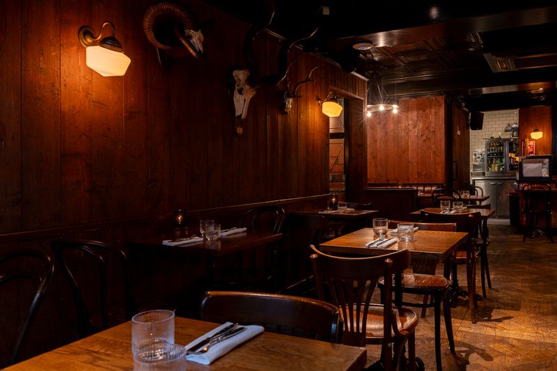 Soho | American BBQ & Burger Restaurant | Red Dog Saloon