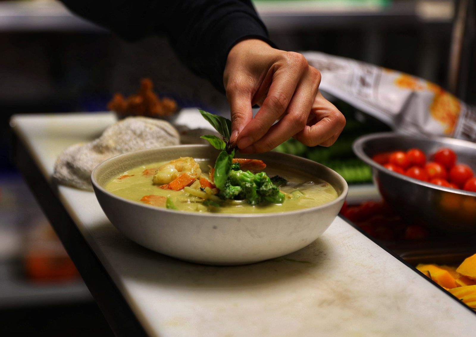 Basil and Co | Best Thai Food in Diamond Bar – Order Now!