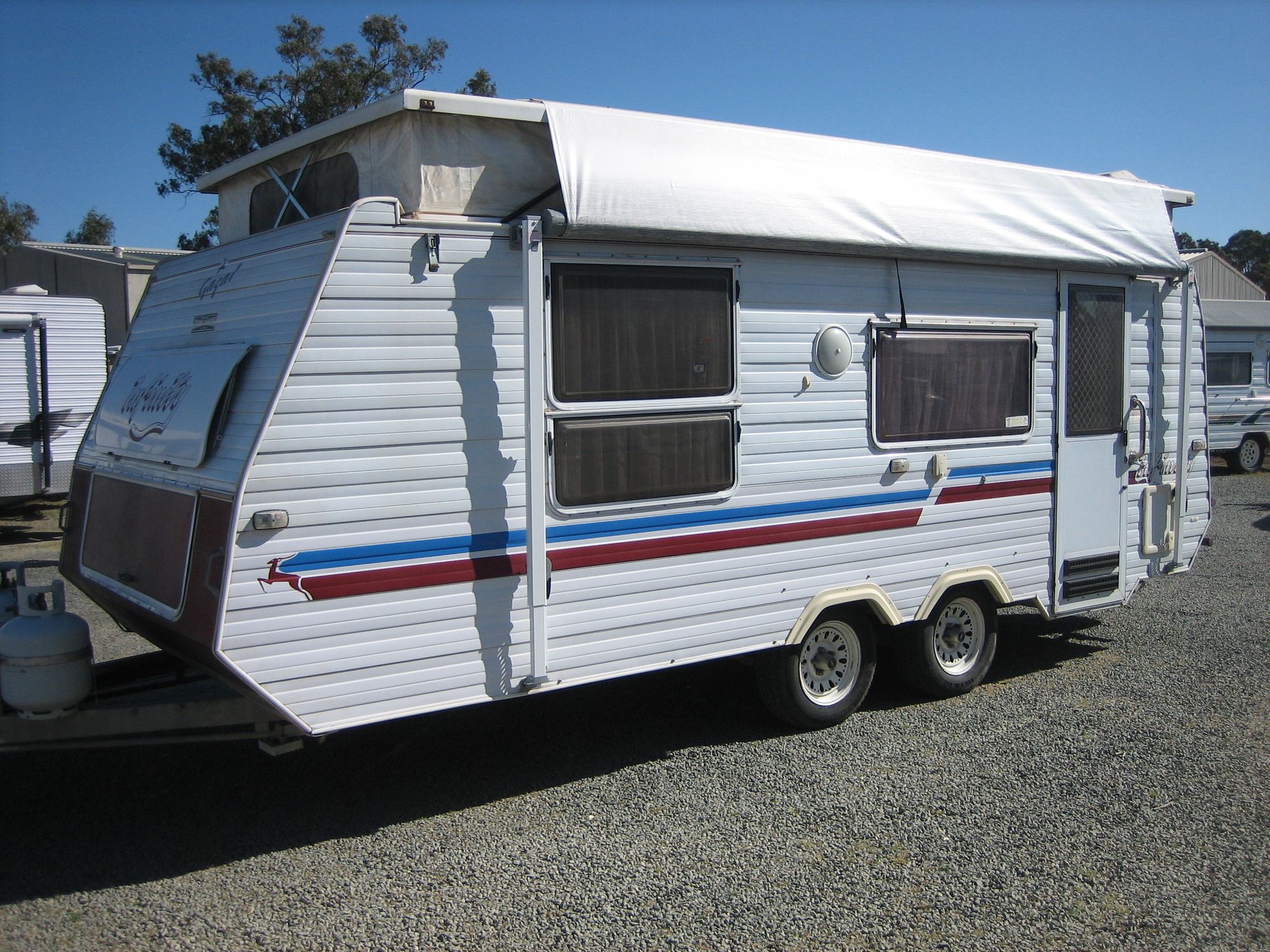 Caravans, Offroad/4x4, Pop-tops, Camper Trailers, Mobile Homes | Cobram ...
