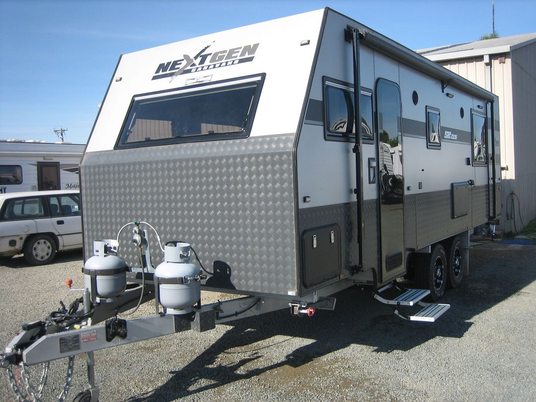 Caravans, Offroad/4x4, Pop-tops, Camper Trailers, Mobile Homes | Cobram ...