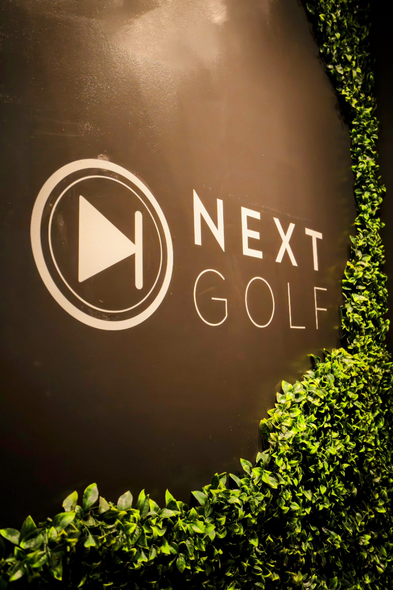 Next Golf | 24/7 Virtual Golf Near Me | GTA Indoor Golf