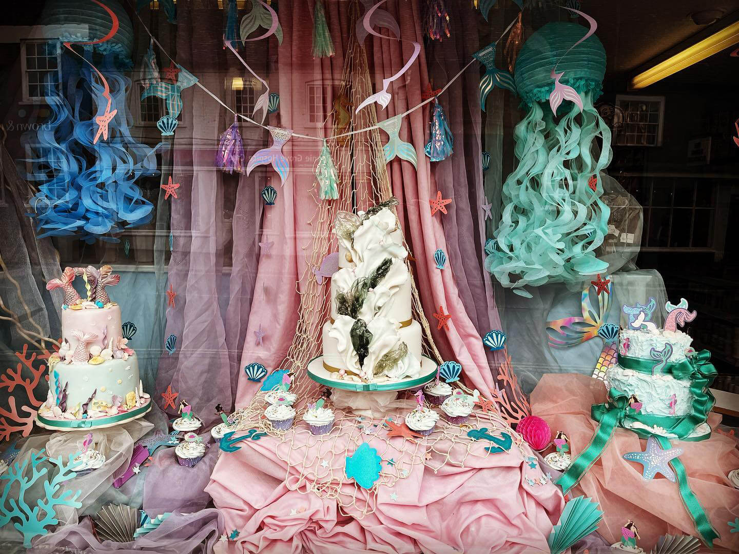 Cornelli Sugarcraft | Handcrafted Cakes, Courses, Cake Community and ...