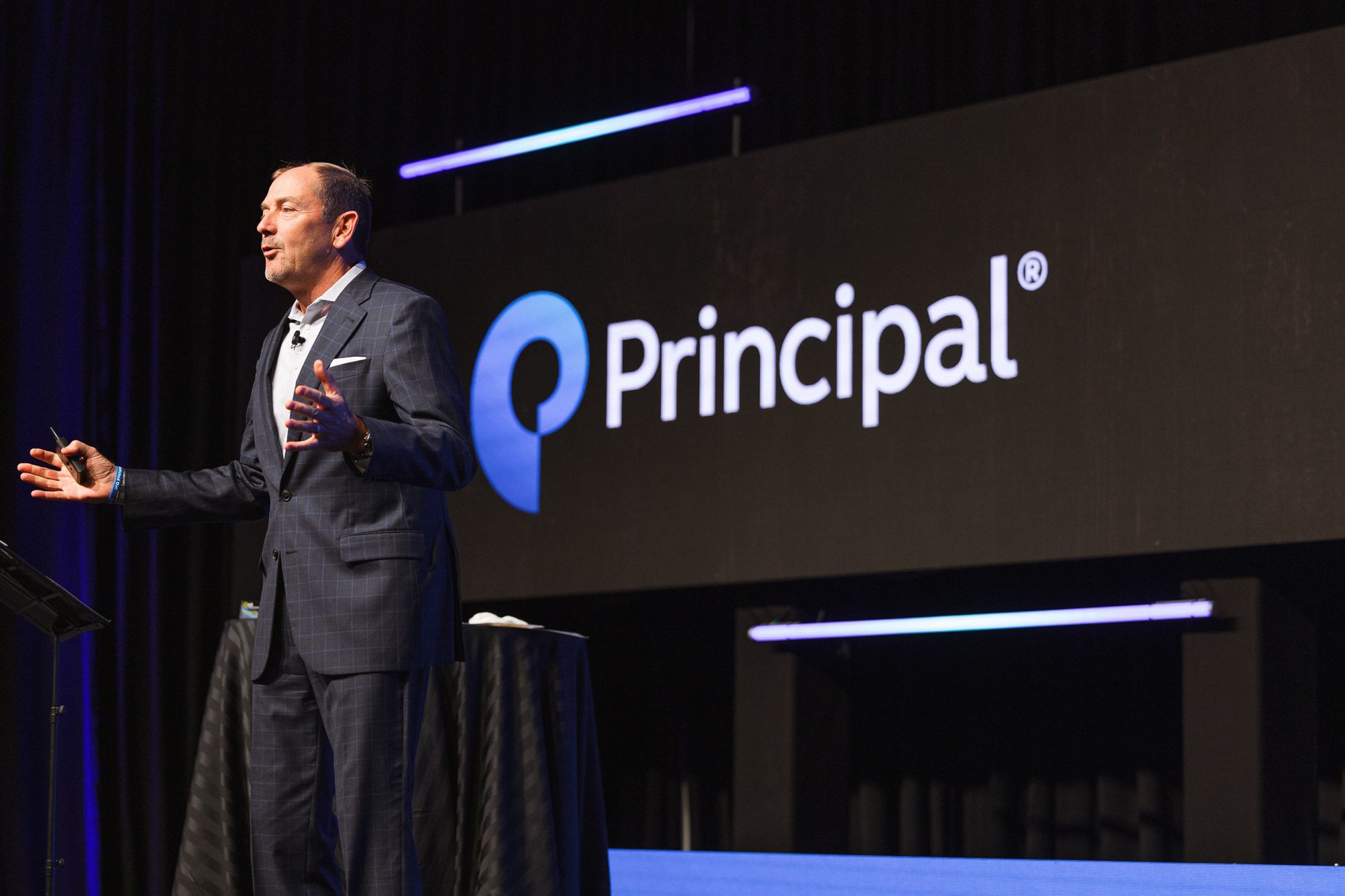 Sales Motivational Speaker | Corporate Speaker | Keynote Speakers