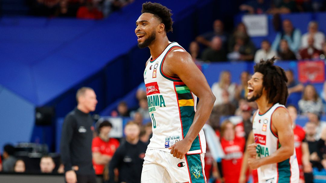 Bryce fires JackJumpers to win in Perth