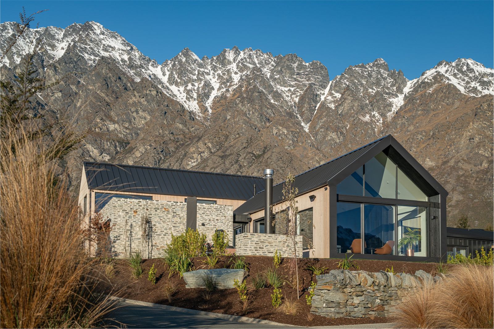 Hackett Road, Jacks Point, Ben Hudson Architects | Projects | Ferguson ...