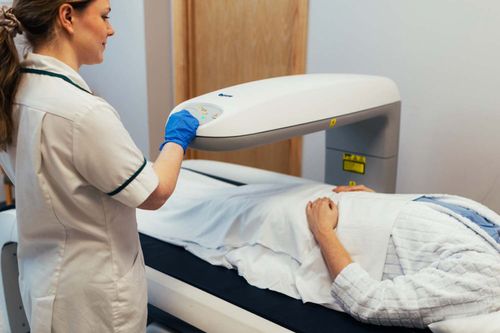 DEXA (Dual-energy X-ray absorptiometry)