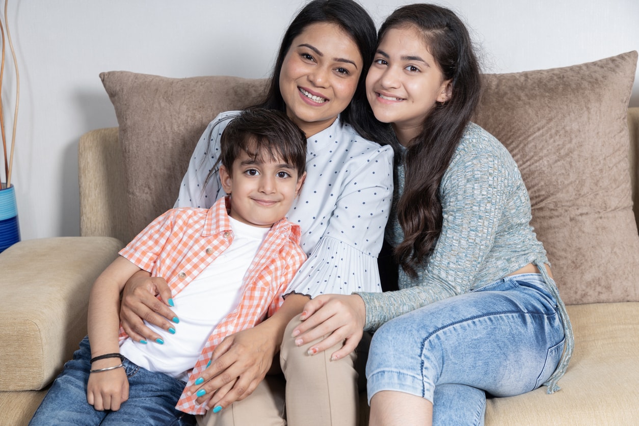 Trustee Meaning: Understanding The Role, Duties & Responsibilities