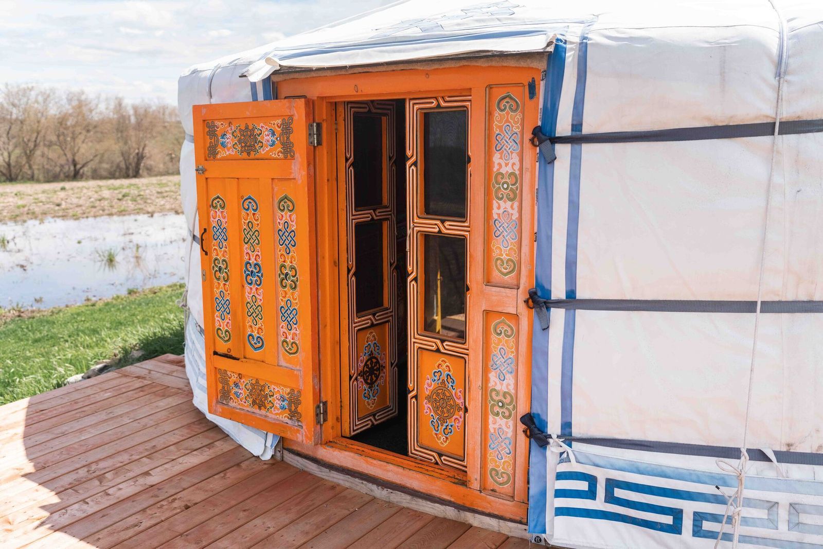 22 Things Everyone Should Know About Mongolian Yurts | Groovy Yurts