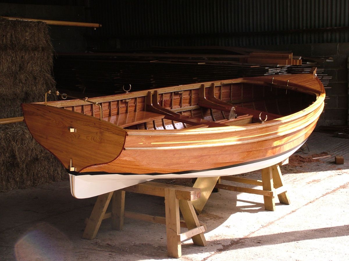 Traditional Wooden Clinker Boat - Heyland Marine